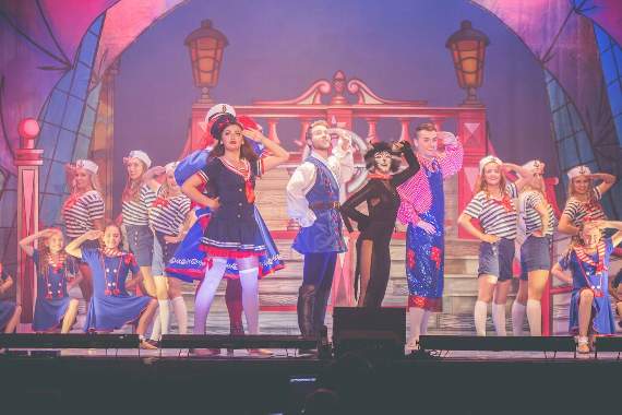 Enjoy all the fun of the panto at Theatr Brycheiniog this Christmas ...