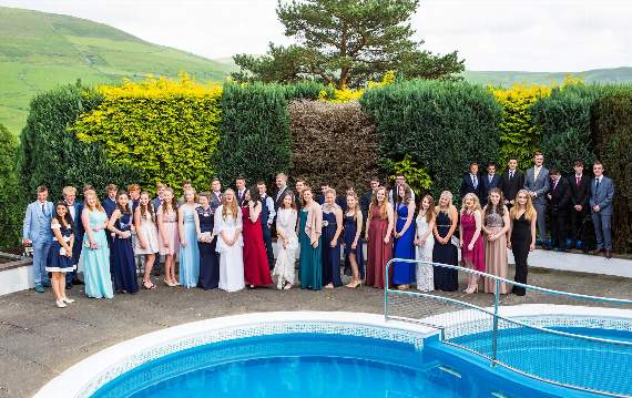 Glitz and glamour at Ysgol Uwchradd Tywyn's leavers' prom | cambrian ...