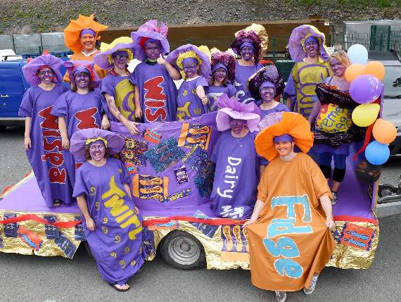 PICTURES: Colourful characters turn out for Machynlleth Carnival ...