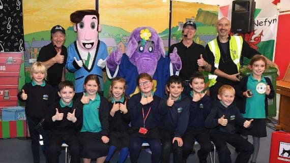 Pupils meet Y Brodyr Gregory brothers | cambrian-news.co.uk