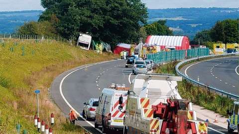 Three dead in A3 horror coach crash | farnhamherald.com