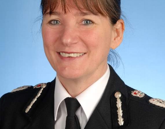 Surrey Police chief to leave the force | farnhamherald.com