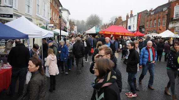 Thousands flocked to market | farnhamherald.com