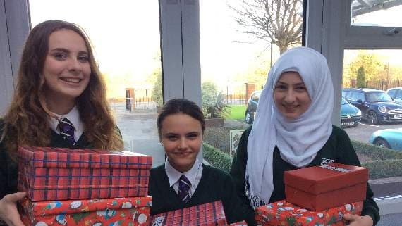 Weydon spreads the love | farnhamherald.com