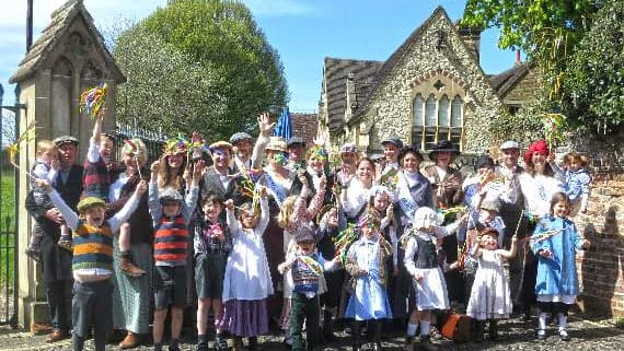 Pupils join the parade | farnhamherald.com