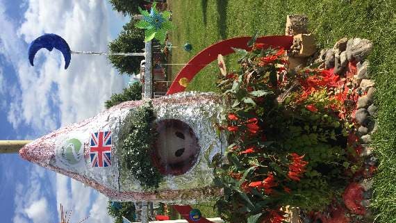 Scarecrow show entry IS rocket science! | farnhamherald.com