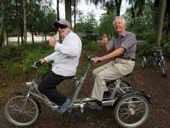 Blind man rides a bike for first time | farnhamherald.com