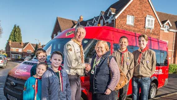 Scouts invest in new minibus | farnhamherald.com