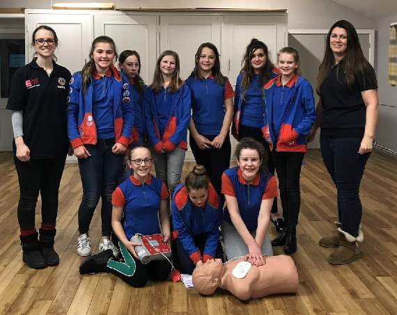 Girl Guides get a lesson in first aid | farnhamherald.com