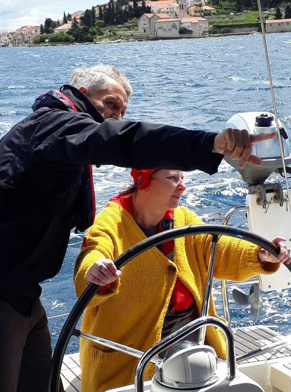 Annette swaps her wheelchair for sailing boat | farnhamherald.com
