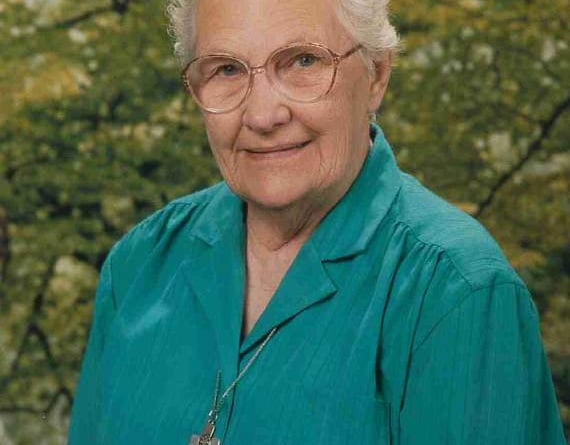 School says farewell to Sister Cecilia | farnhamherald.com