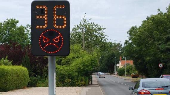 Alton’s flashy new speed signs ready to go | farnhamherald.com