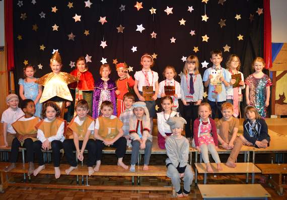 Gorsley Goffs Primary School showcases their nativity | rossgazette.com