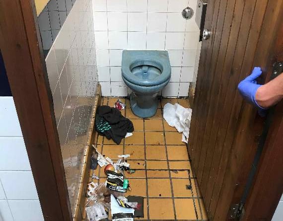 Shocking pictures of drug abuse in public toilets | dartmouth-today.co.uk