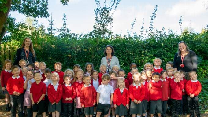 First school picture for reception class pupils | farnhamherald.com