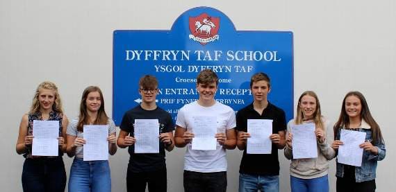 GCSE joy for Ysgol Dyffryn Taf pupils | tenby-today.co.uk