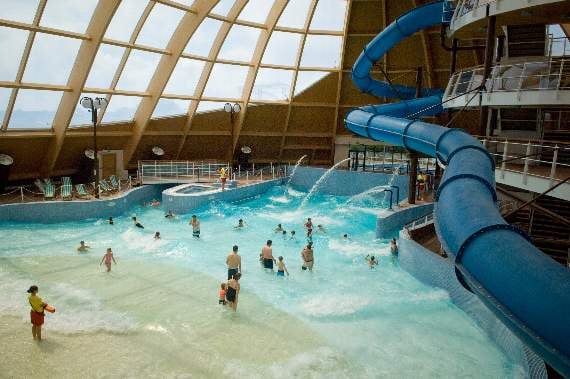 Blue Lagoon Water Park at Bluestone named ‘Best family Venue’ in Wales ...