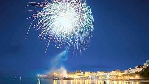 Summer Spectacular a sparkling success | tenby-today.co.uk
