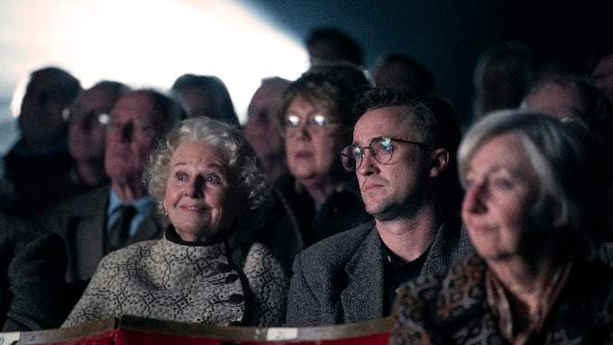 Film based on Carmarthen true story, ‘Save the Cinema’ released today ...