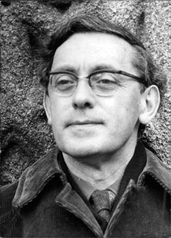 Town welcomes the start of this year's Charles Causley Festival ...