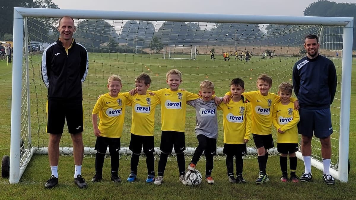 Headley Hotspurs under-sevens complete unbeaten season | farnhamherald.com