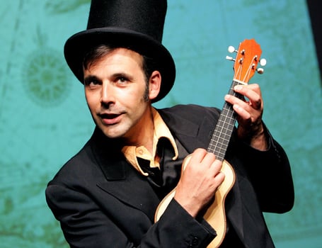 Comedian Rob Newman coming to Phoenix Theatre in Bordon | farnhamherald.com