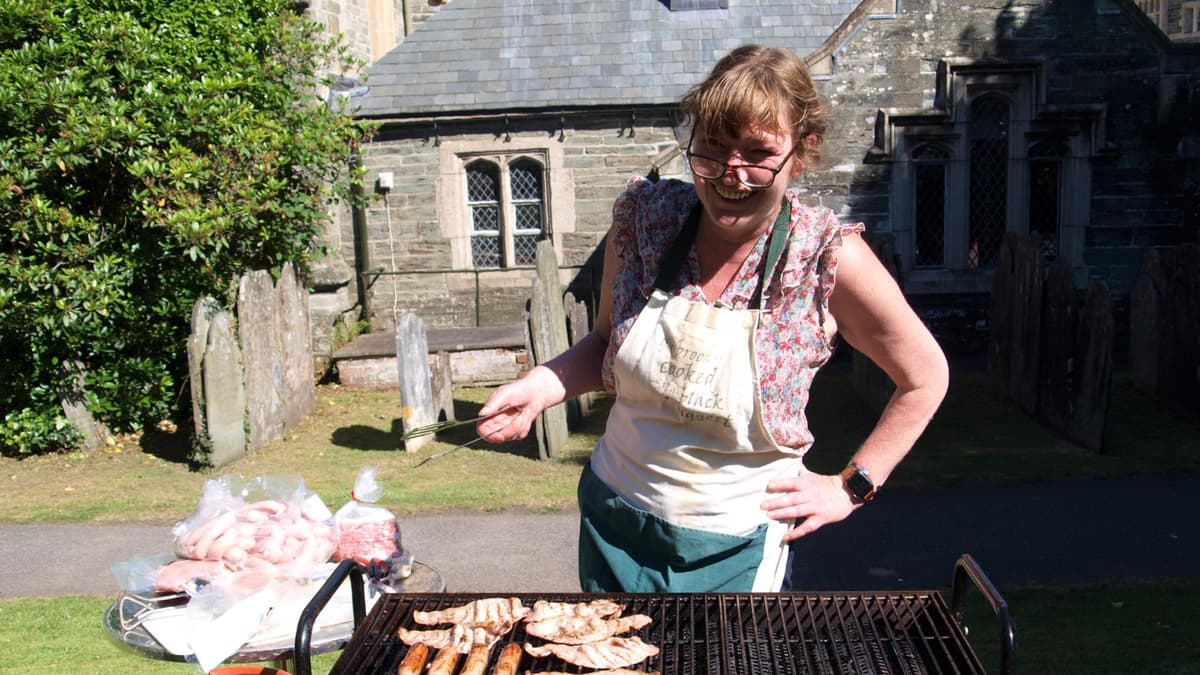 Tavistock church fete is a lovely occasion and raises nearly £3,000 ...