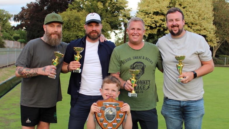 Barbers were the best bowlers in Crediton | creditoncourier.co.uk