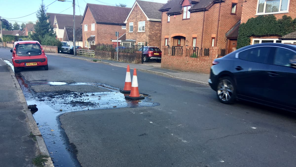Chawton Park Road water leak in Alton fixed after five-week delay ...