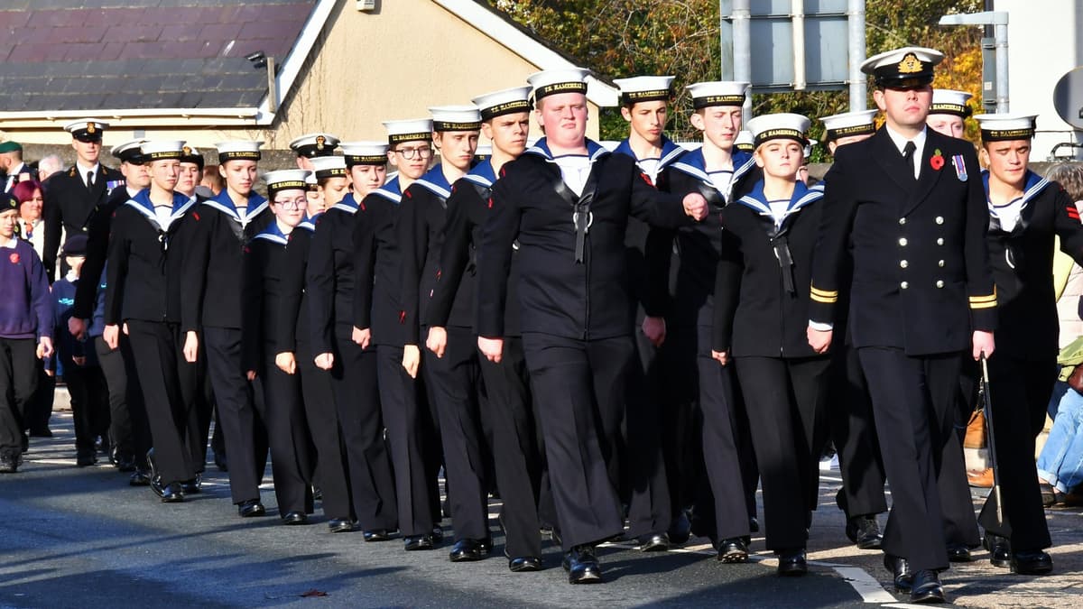 Remembrance in Torpoint | cornish-times.co.uk