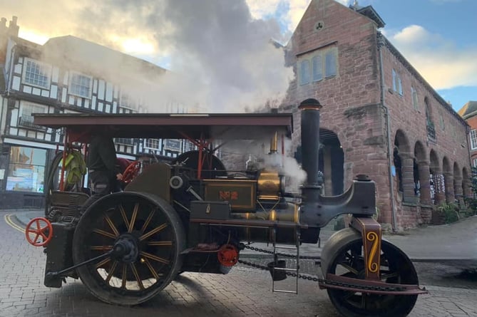 Town enjoys visit from lean, mean, steam rolling machine | rossgazette.com