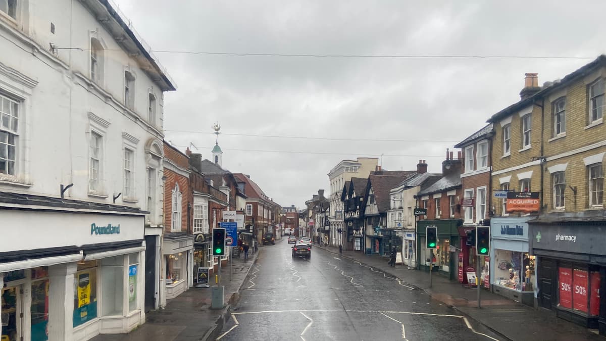 Elderly woman has purse stolen twice in two weeks in Farnham town ...