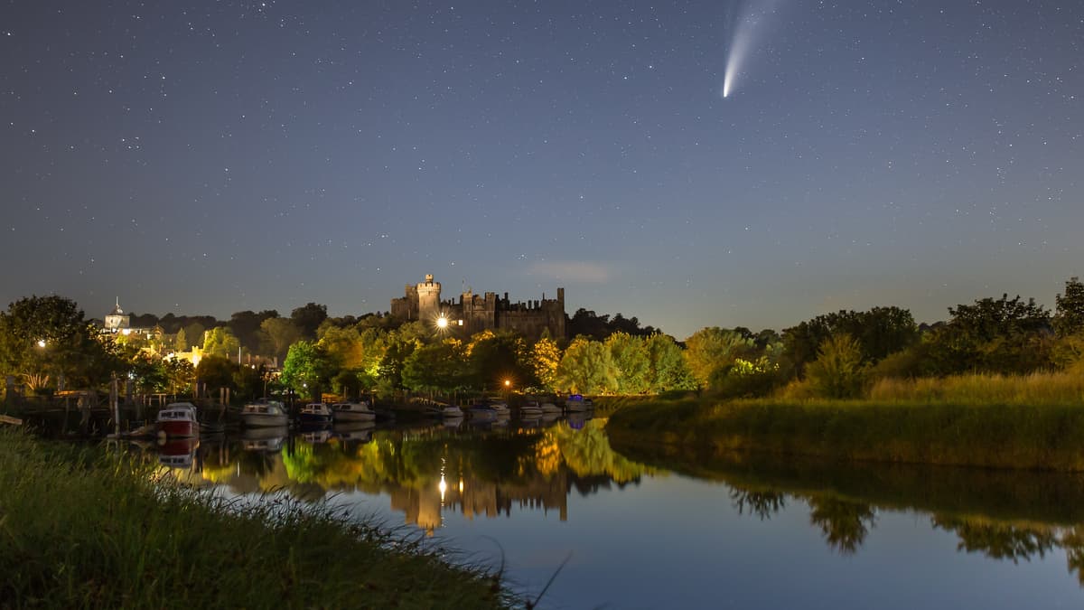 Embrace the darkness! Cosmic fun as South Downs Dark Skies Festival ...