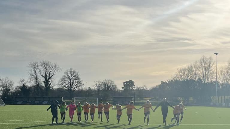 Churt Girls' under-13 Rockets reach Surrey FA Cup final | farnhamherald.com