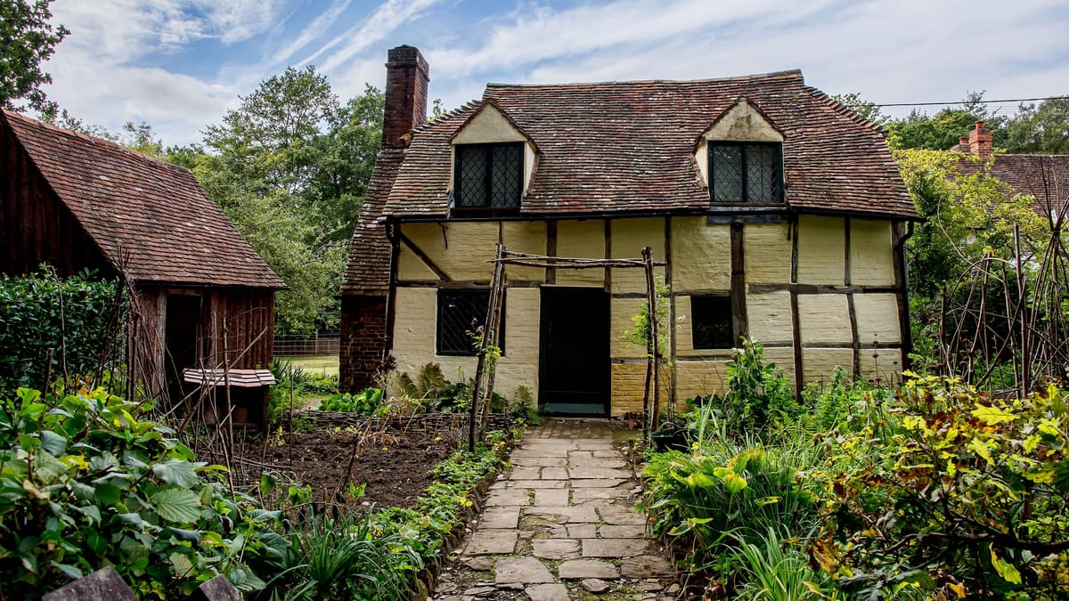 Two hidden gems of The National Trust in Surrey open to visitors in ...