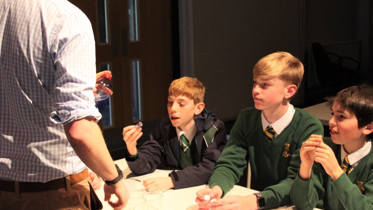 Edgeborough School pupils enjoy unique lecture | farnhamherald.com