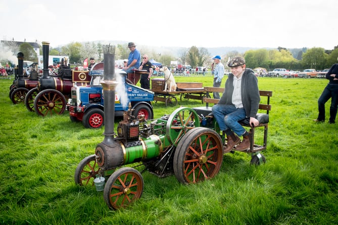 Full steam ahead as show returns | theforestreview.co.uk