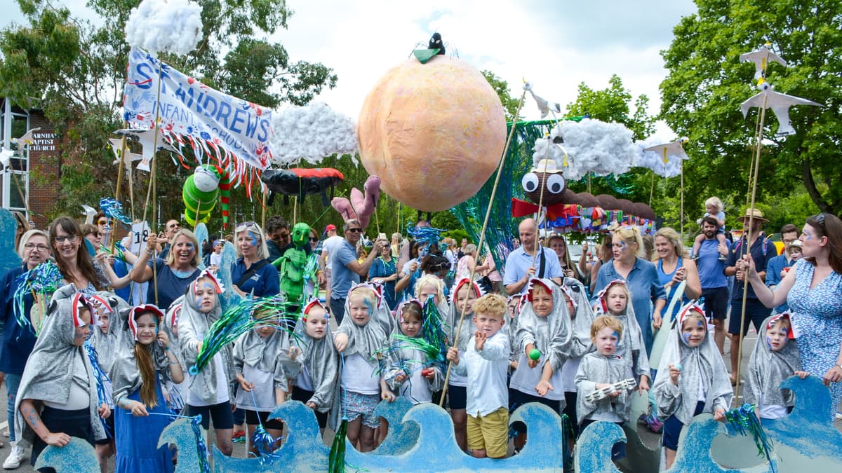 Farnham Carnival 2023: Looking back on a real page-turner ...