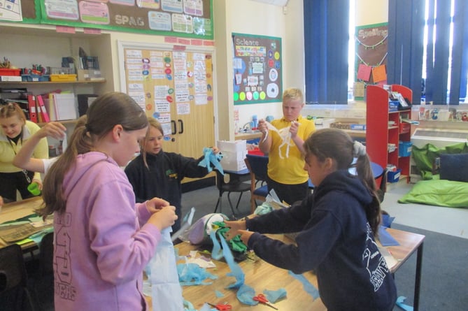 Yorkley and Parkend pupils team up to create art piece inspired by the ...