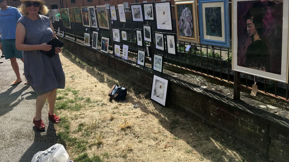 Art on the Railings and the Maltings' monthly market to return this ...