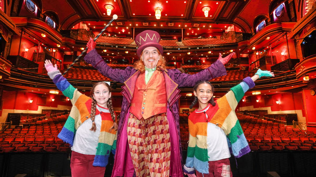 Violet Beauregarde Stage Review: CHARLIE AND THE CHOCOLATE FACTORY THE