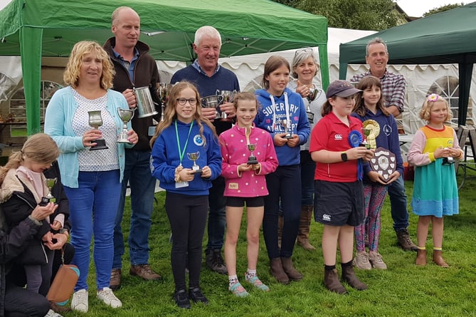 Hundreds turn out for Exford and Simonsbath's annual flower and procure ...