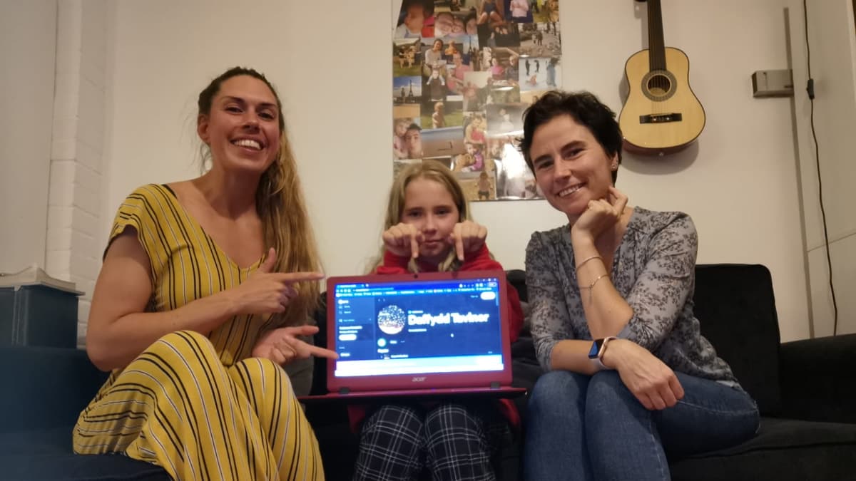 Music of late Petersfield folk legend Daffydd Tavinor is finally online ...