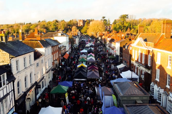 Gallery: 14 stunning photos of Farnham Christmas Market 2023 ...