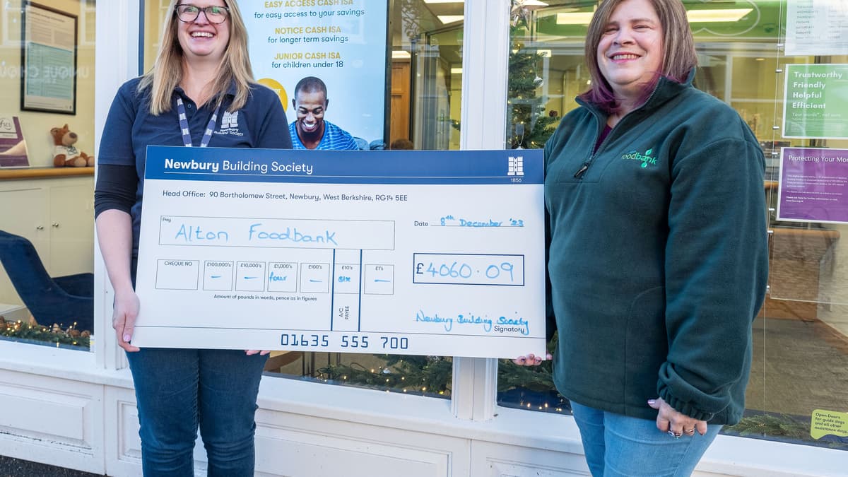 Alton Foodbank receives £4,000 donation from Newbury Building Society ...