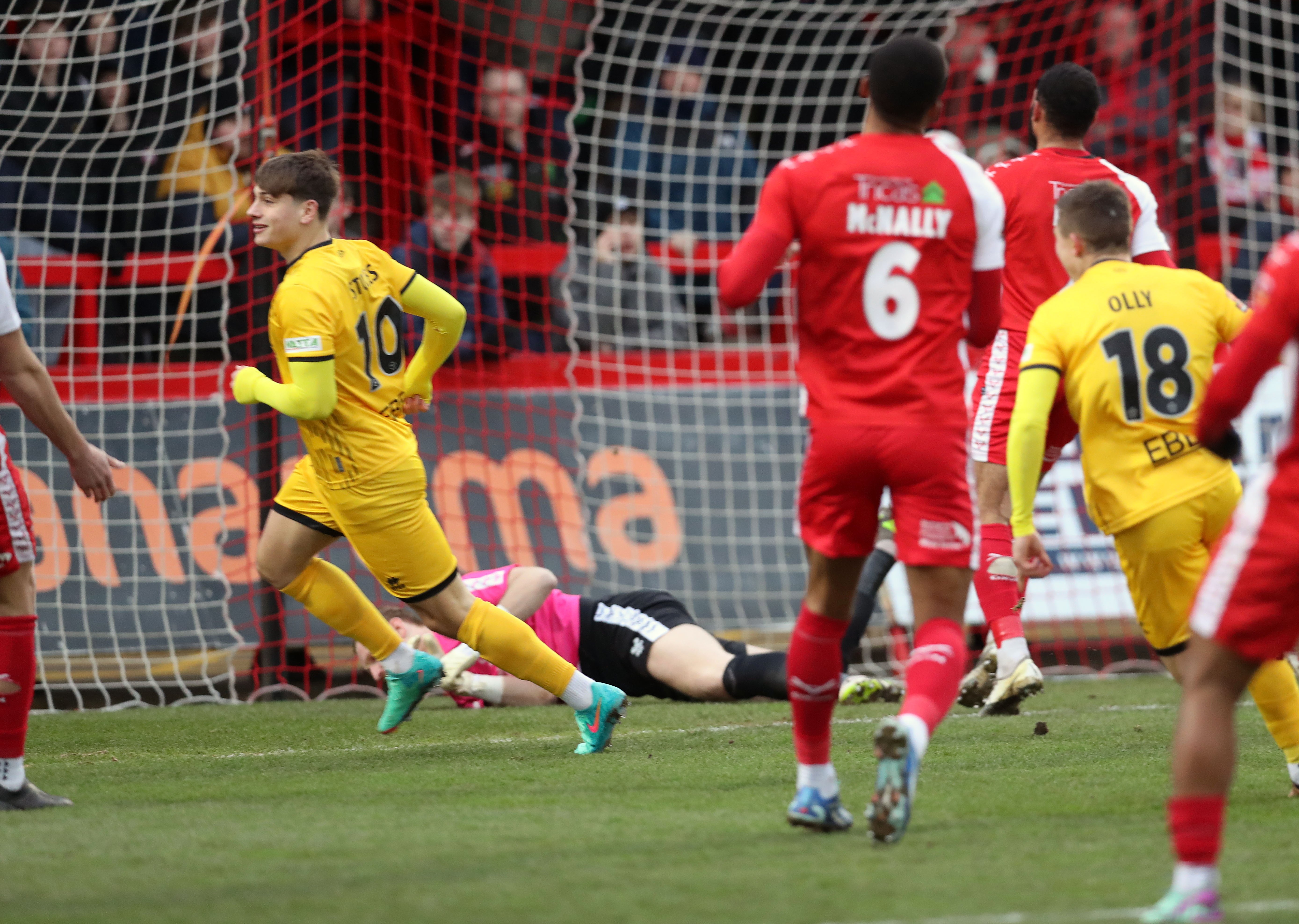 Aldershot Town throw away two-goal lead in Kidderminster defeat ...