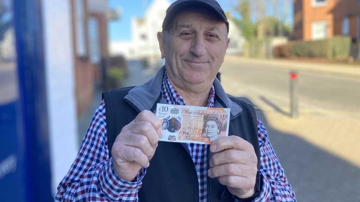 Opinion: To be turned away for wanting to pay in cash is just wrong ...