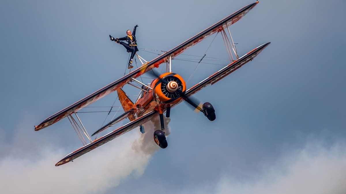 Farnham woman flying high for Aerobility wing walk | farnhamherald.com