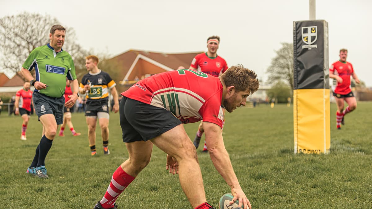 Champions end campaign with emphatic victory | farnhamherald.com