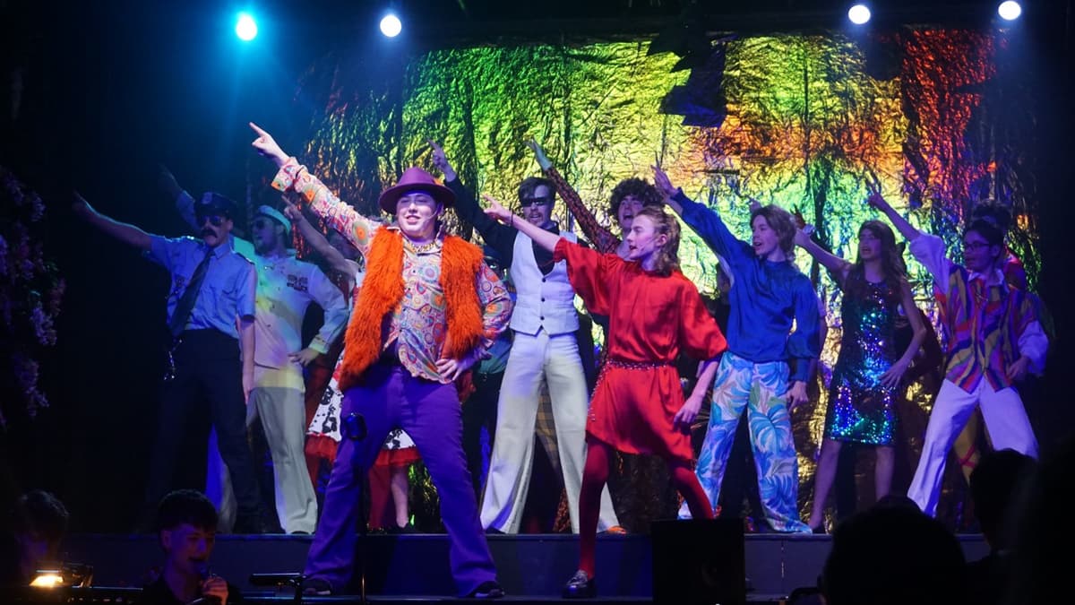 School to perform a Shakespeare Disco of a romantic comedy ...